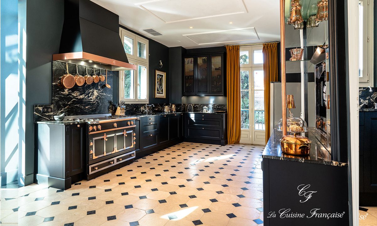 La Cuisine Française ATELIER - Cuisine style loft en chêne massif | LM ...